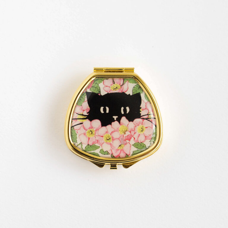 ANDREA GARLAND – 兒山企画部