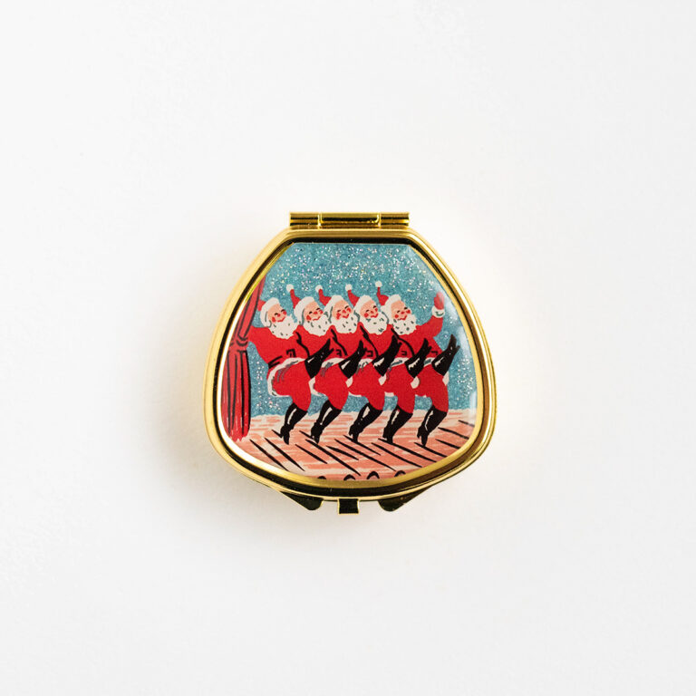 ANDREA GARLAND – 兒山企画部