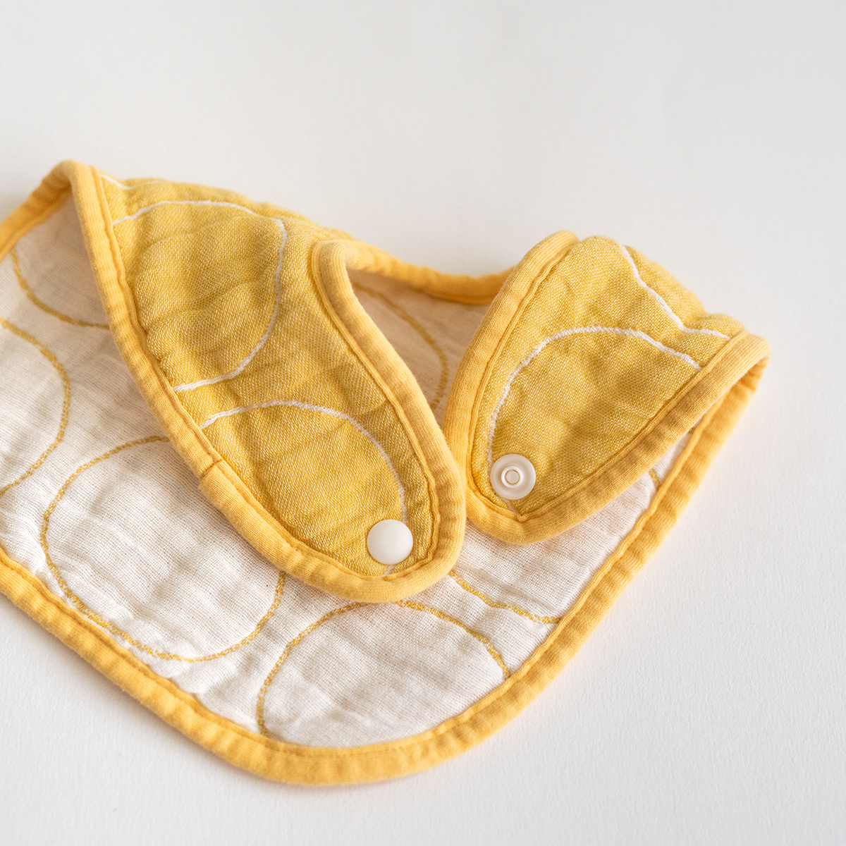 BLANKED 四層紗布圍兜 – 兒山企画部